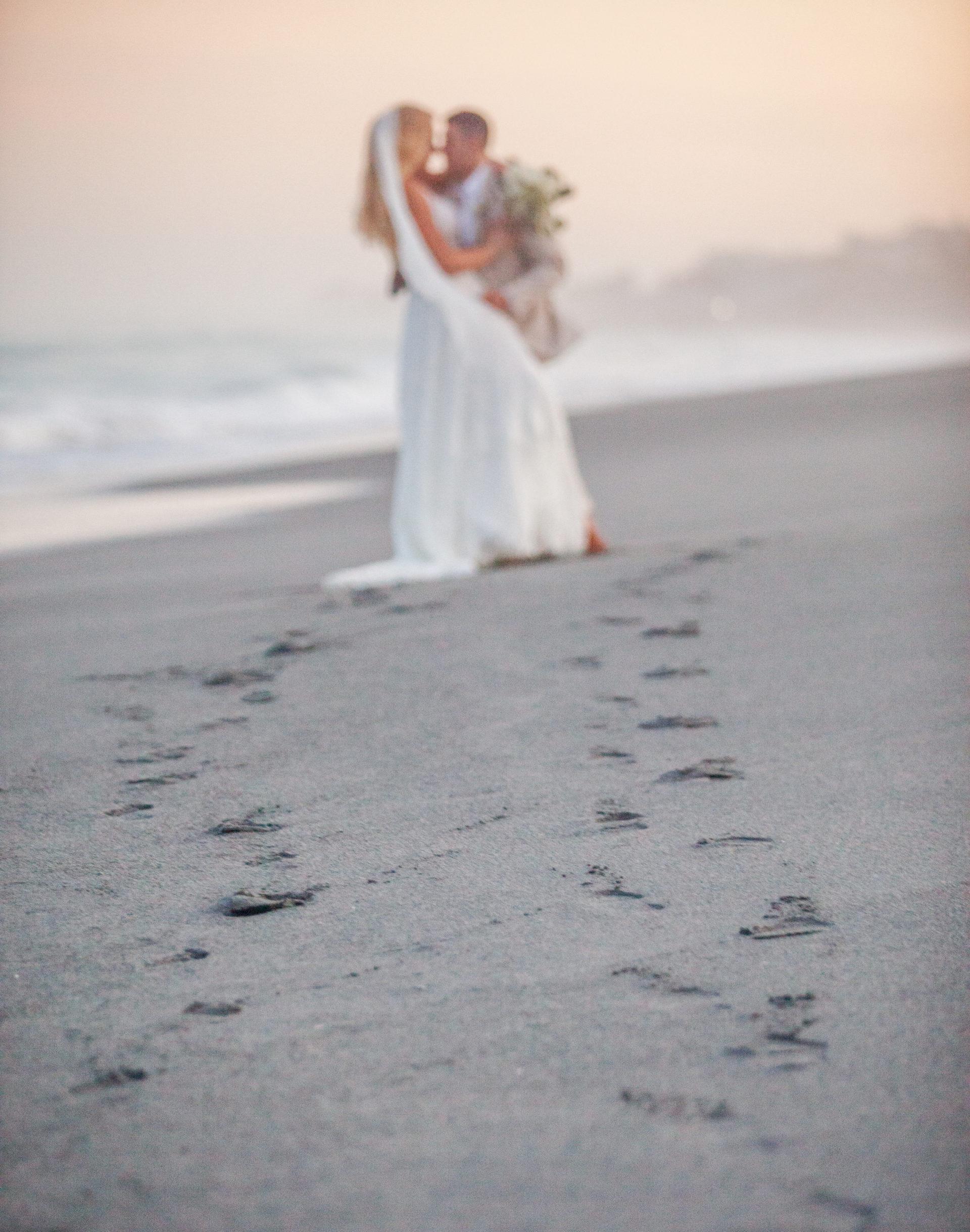 Romantic Florida Beach Weddings | Wedding Bells & Seashells